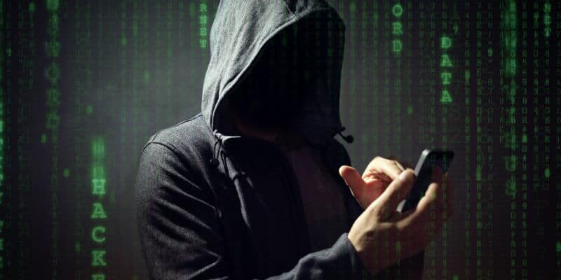 Cybercrime shifting further to mobile devices | Embry-Riddle ...