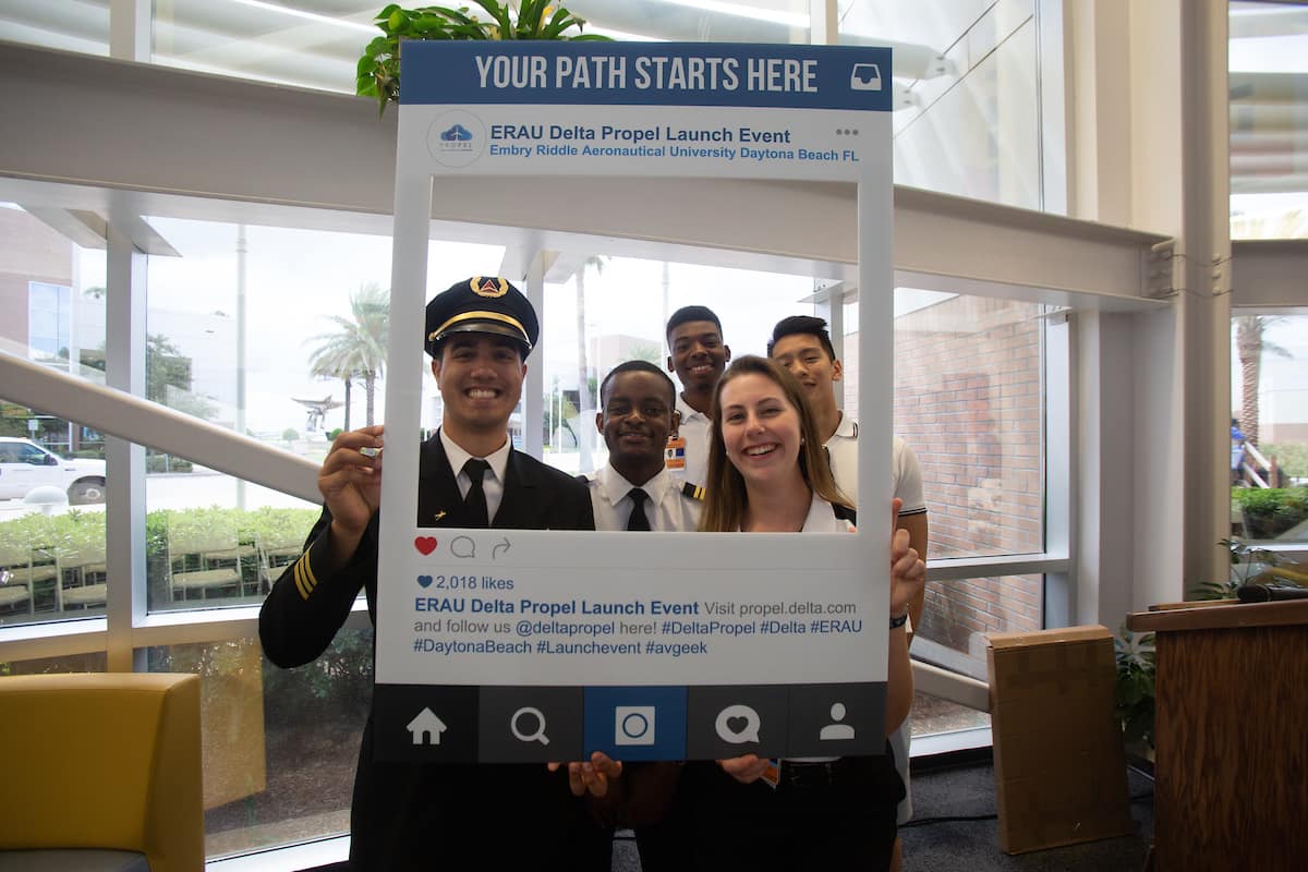 Delta Kicks Off Pilot Career Path Program to Huge Audience of Embry ...