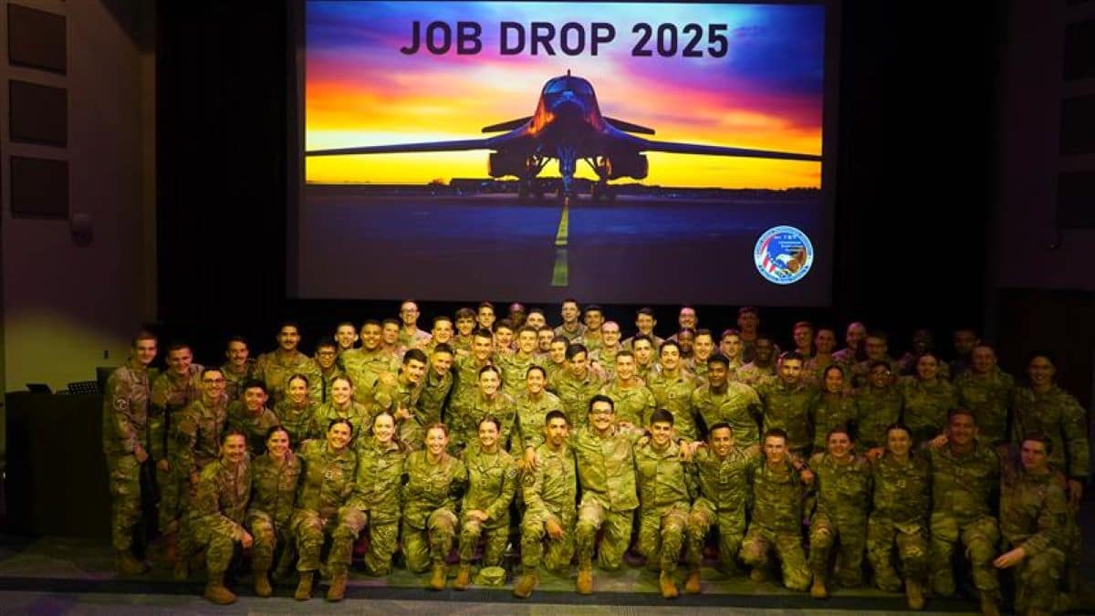 Embry-Riddle AFROTC Cadets Receive Air and Space Force Jobs NATCON Awards