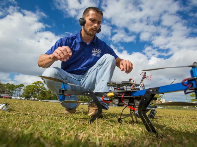 Unmanned Guidance: Embry-Riddle Releases Free sUAS Guide